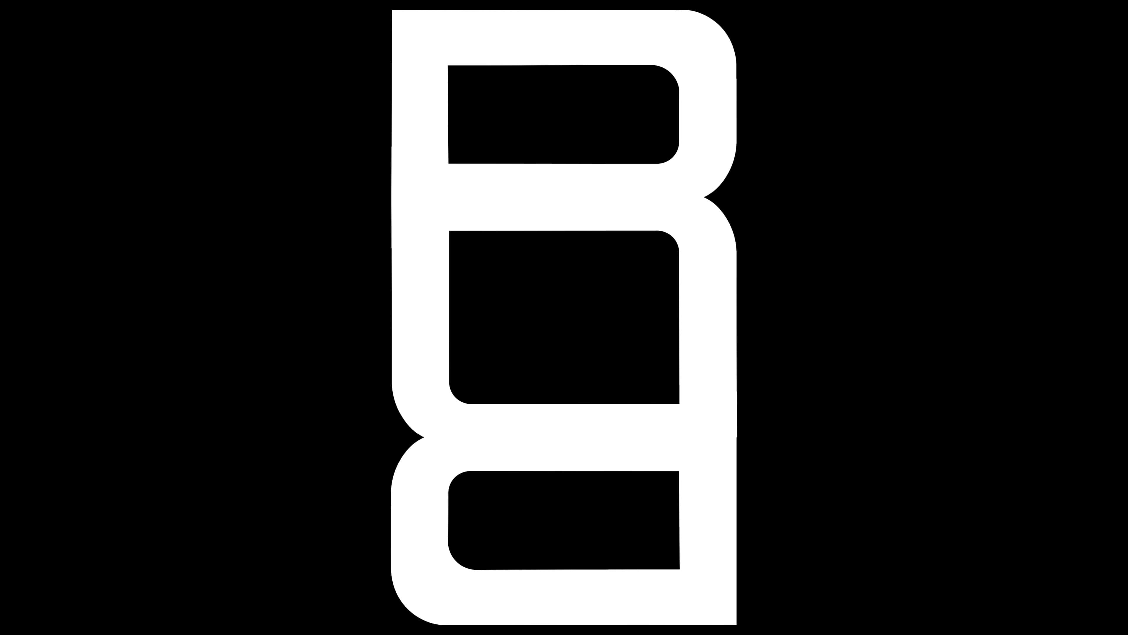 Range Rover Unveils New Logo and Brand Identity